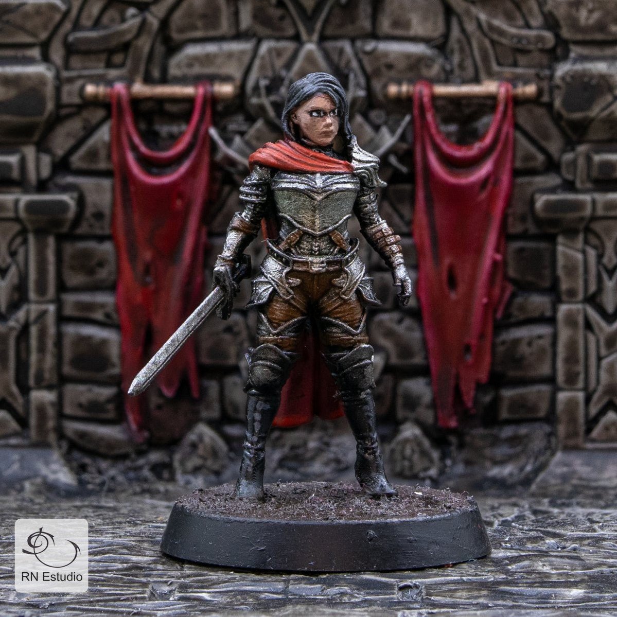 Elma – Female Guard Miniature, A Regal Warrior Ready for Battle – We ...