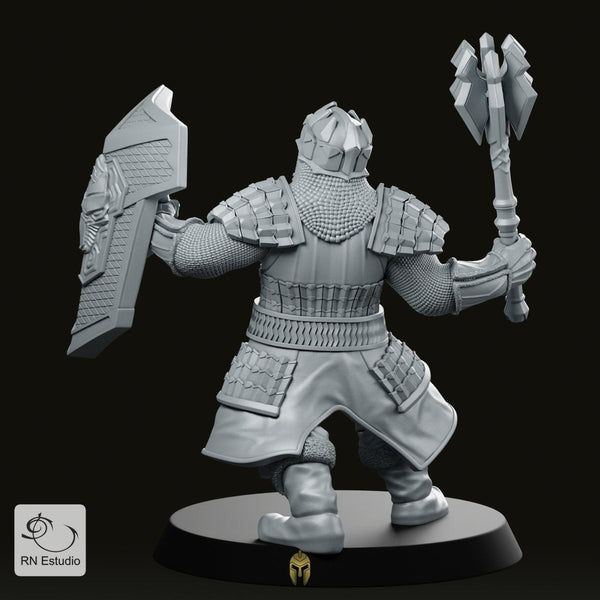 Dwarf Mace Miniature Fantasy by RN Estudio – We Print Miniatures