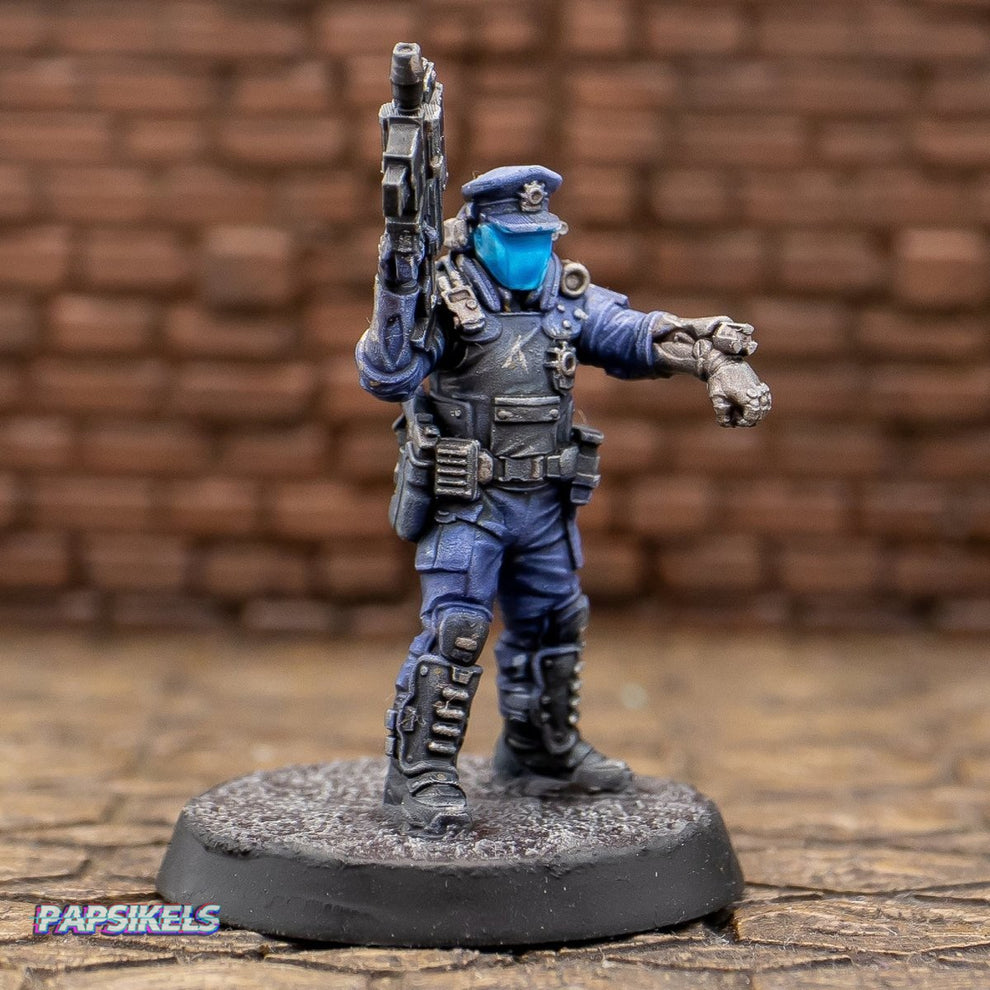 Senior Pcpd Police Officer Miniature Science Fiction by Papsikels ...