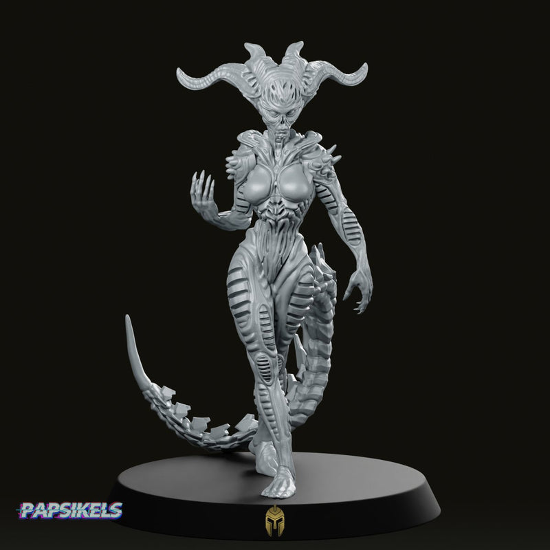 Xeno Temptress Female Alien Horned Sci-Fi Miniature | We Print Miniatures